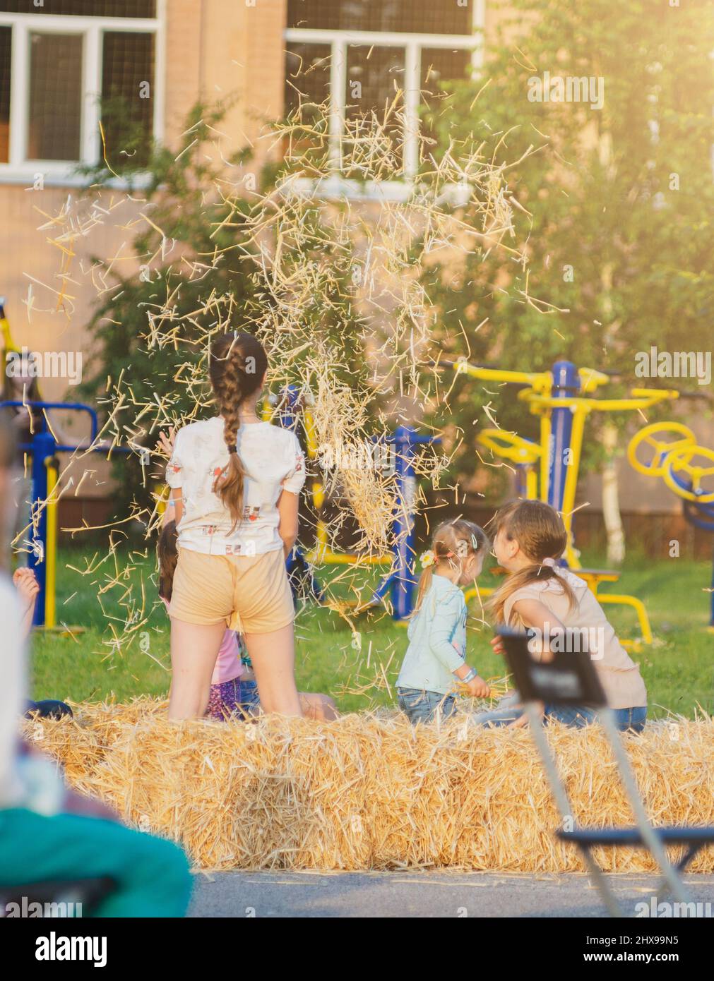 Throws grass hi-res stock photography and images - Alamy