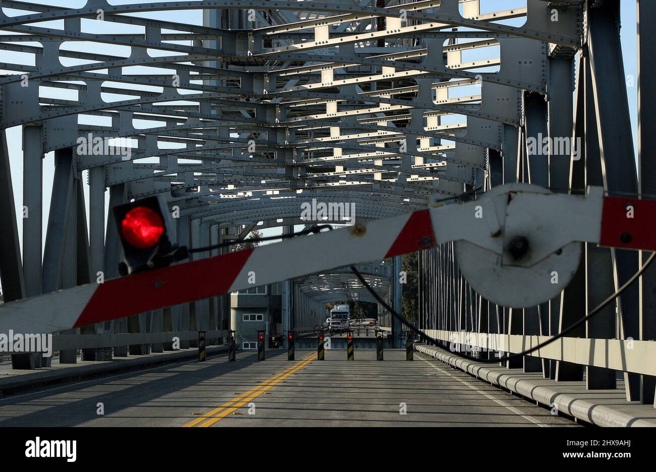 Crossing gate hi-res stock photography and images - Alamy