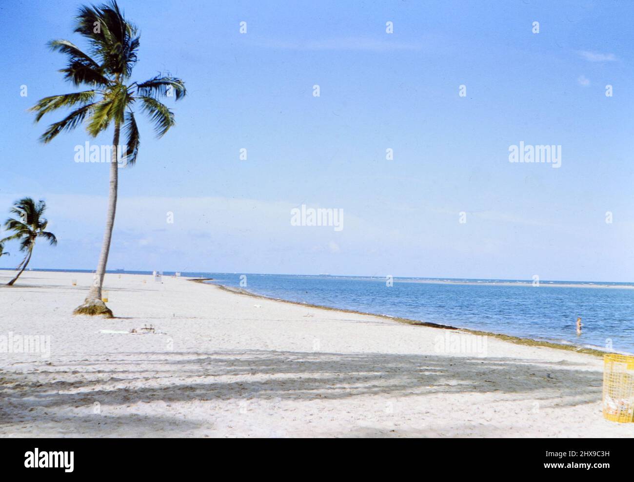 1966 empty florida beach hi-res stock photography and images - Alamy