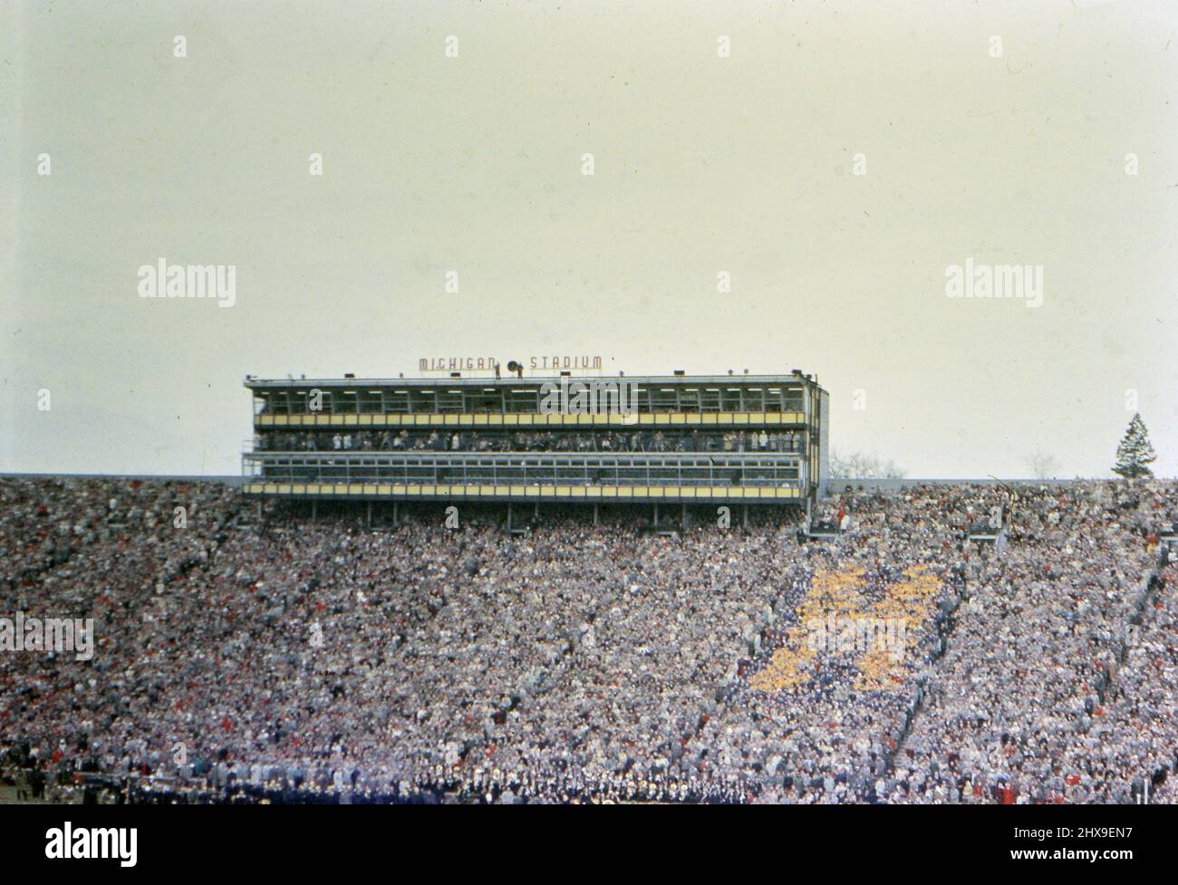 1950s michigan stadium hi-res stock photography and images - Alamy