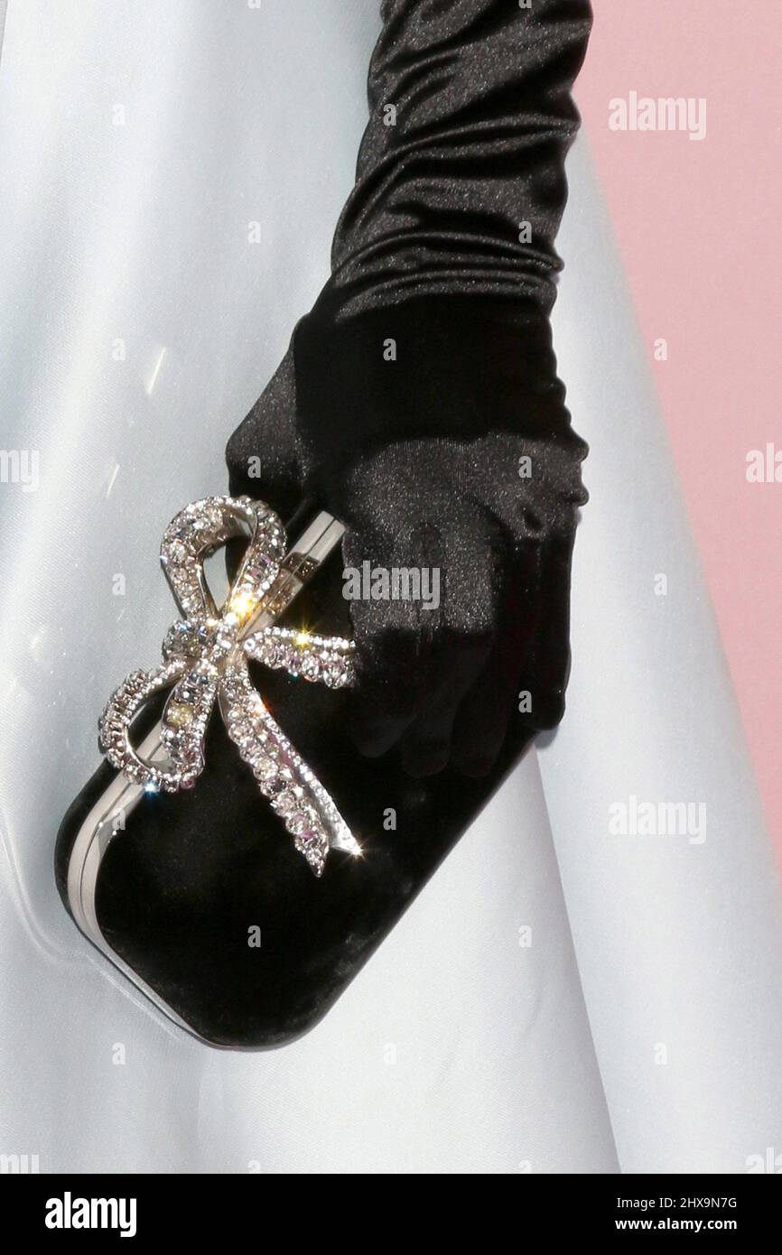 Mira sorvino purse detail hi-res stock photography and images - Alamy