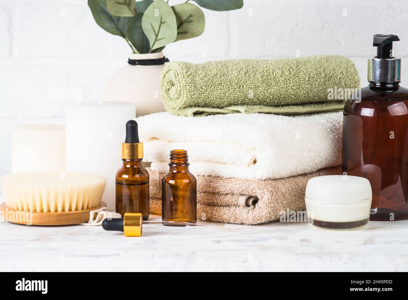 Spa background in white spa salon or bathroom Stock Photo - Alamy