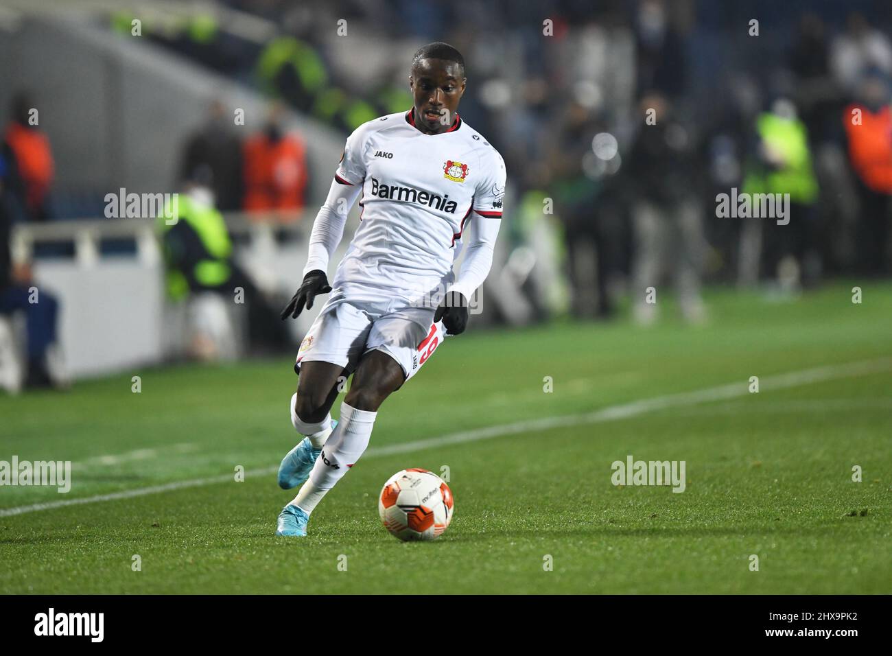 Bayer leverkusen diaby 2022 hi-res stock photography and images - Alamy