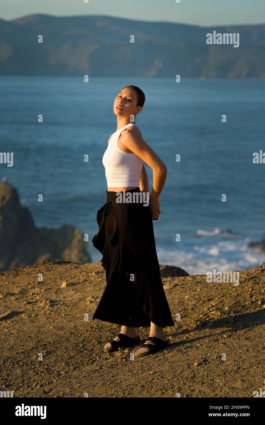 Authentic Dancer High Resolution Stock Photography and Images - Alamy