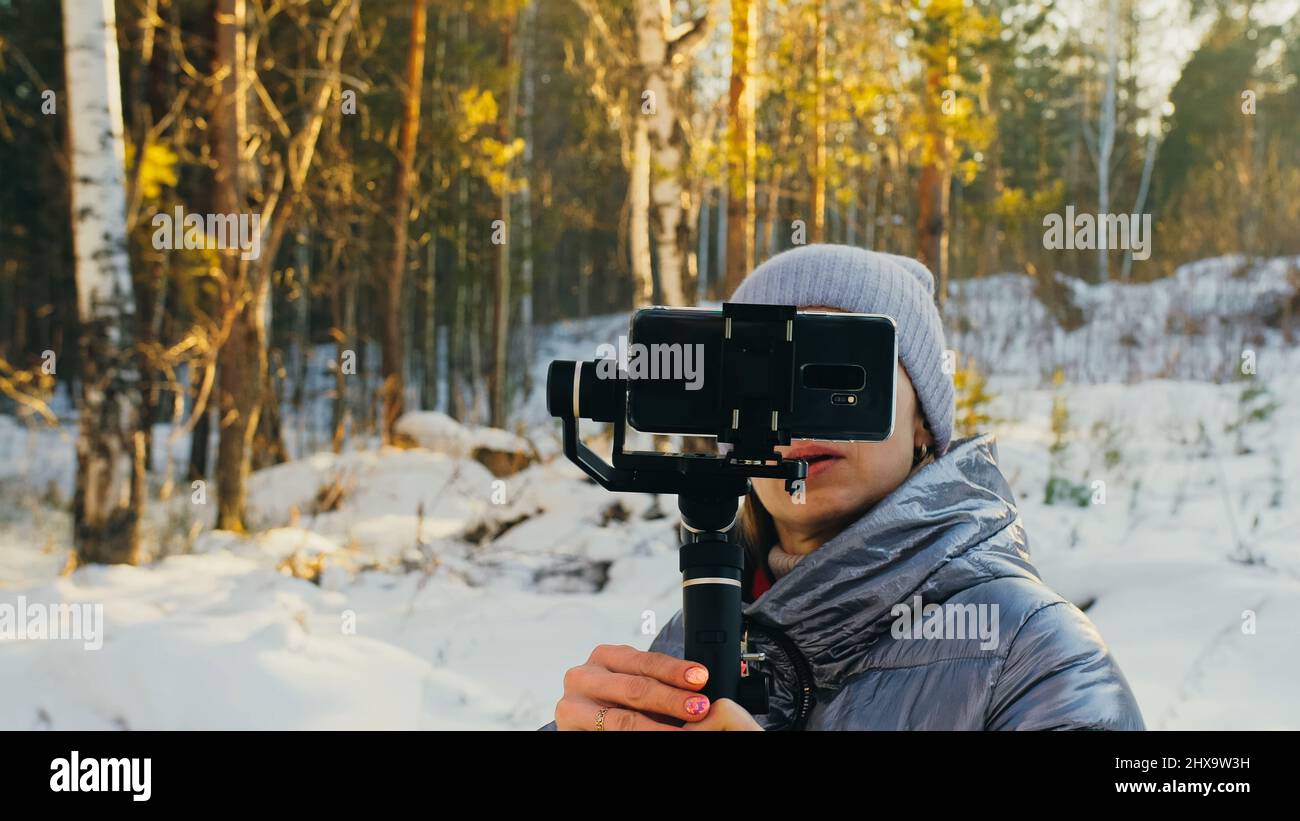 Cell phone stabilization hi-res stock photography and images - Alamy