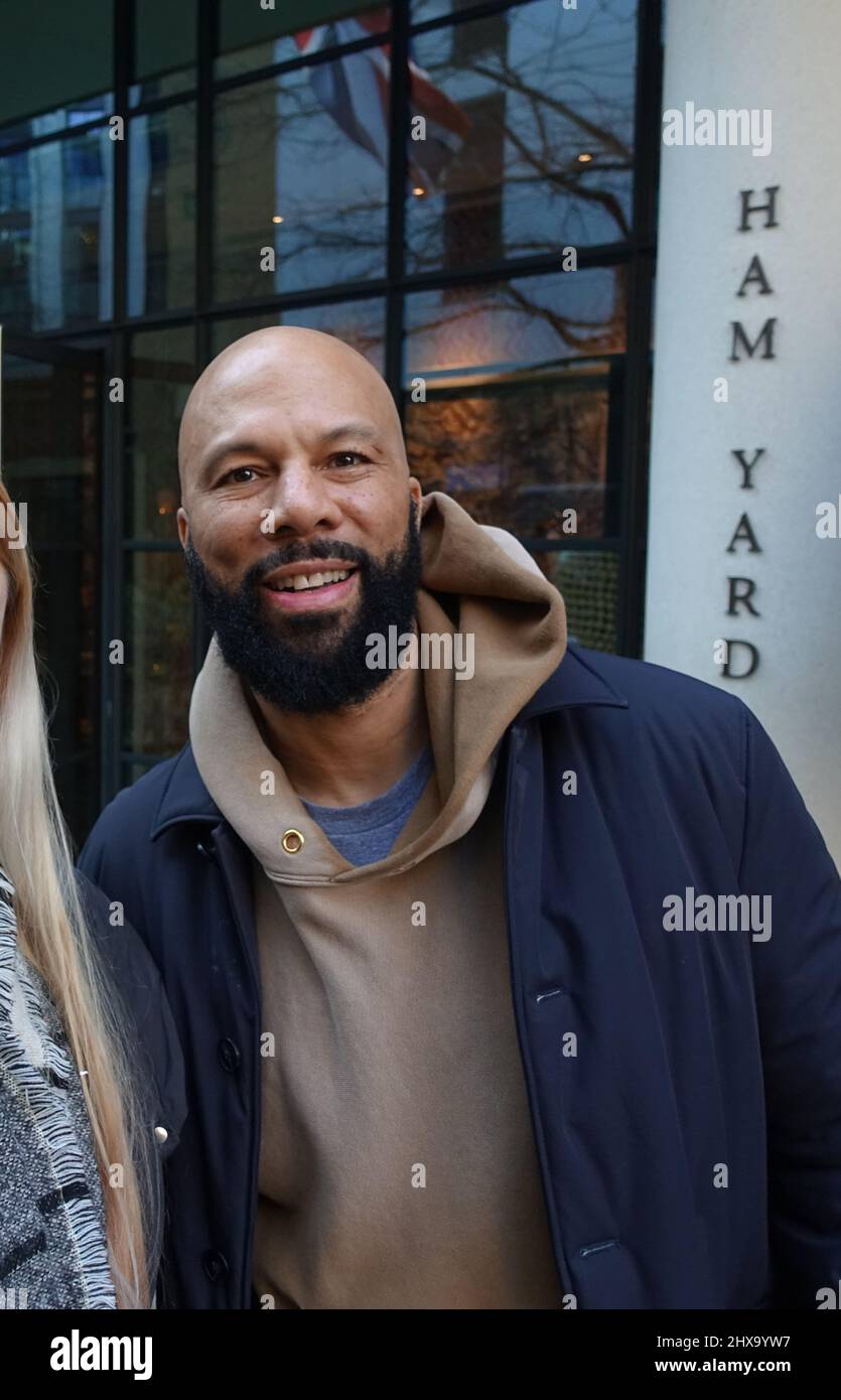 Lonnie lynn aka common hi-res stock photography and images - Alamy