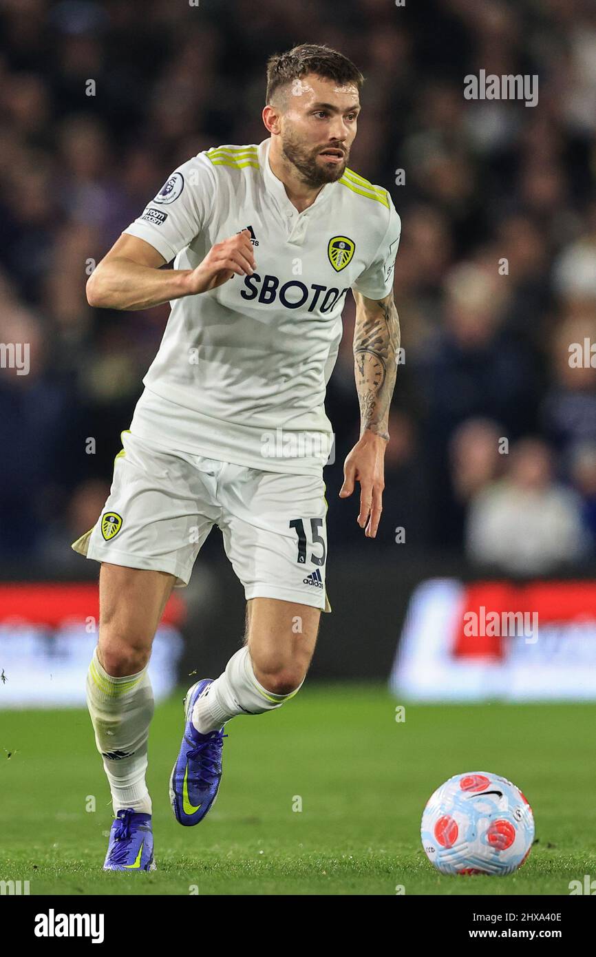 Stuart Dallas #15 of Leeds United during the game Stock Photo - Alamy