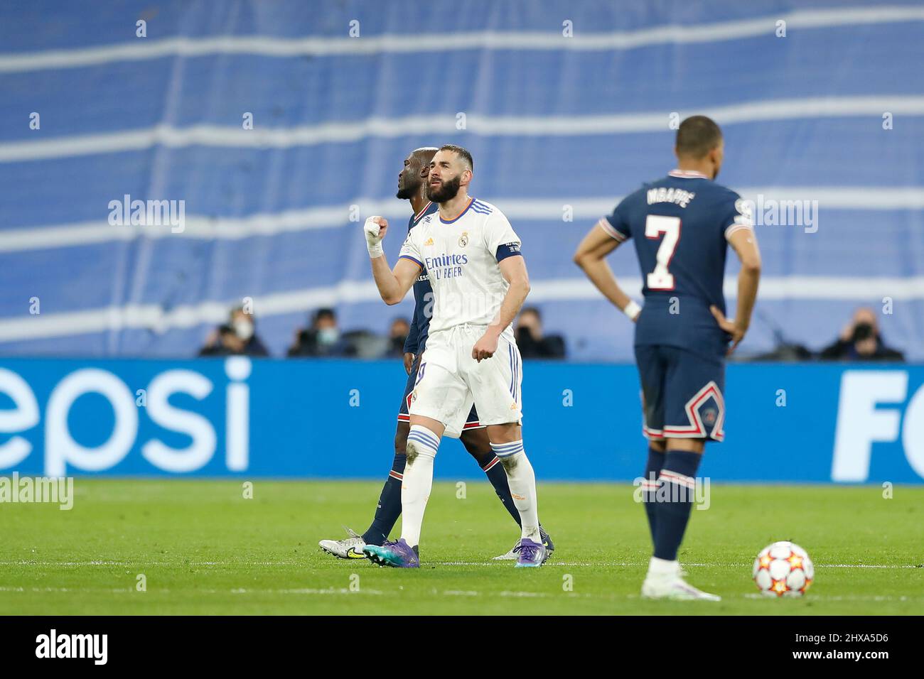 Karim benzema 2022 celebration hi-res stock photography and images - Alamy