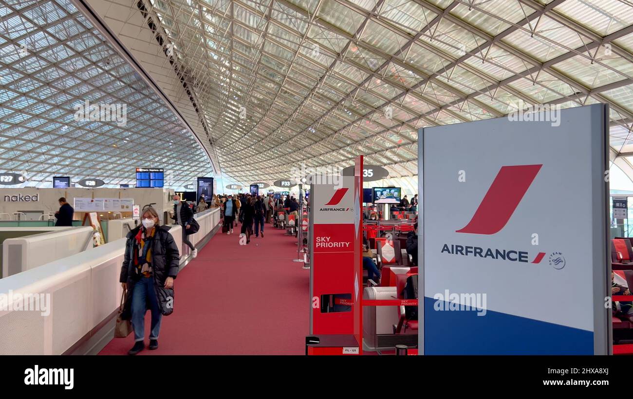 Modern International Terminal at Paris Airport Charles de Gaulle CDG ...
