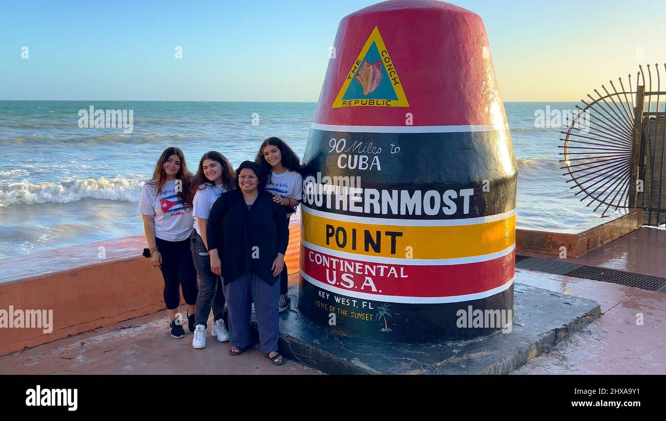 Southernmost Point on Key West is a popular hotspot for photos - KEY ...