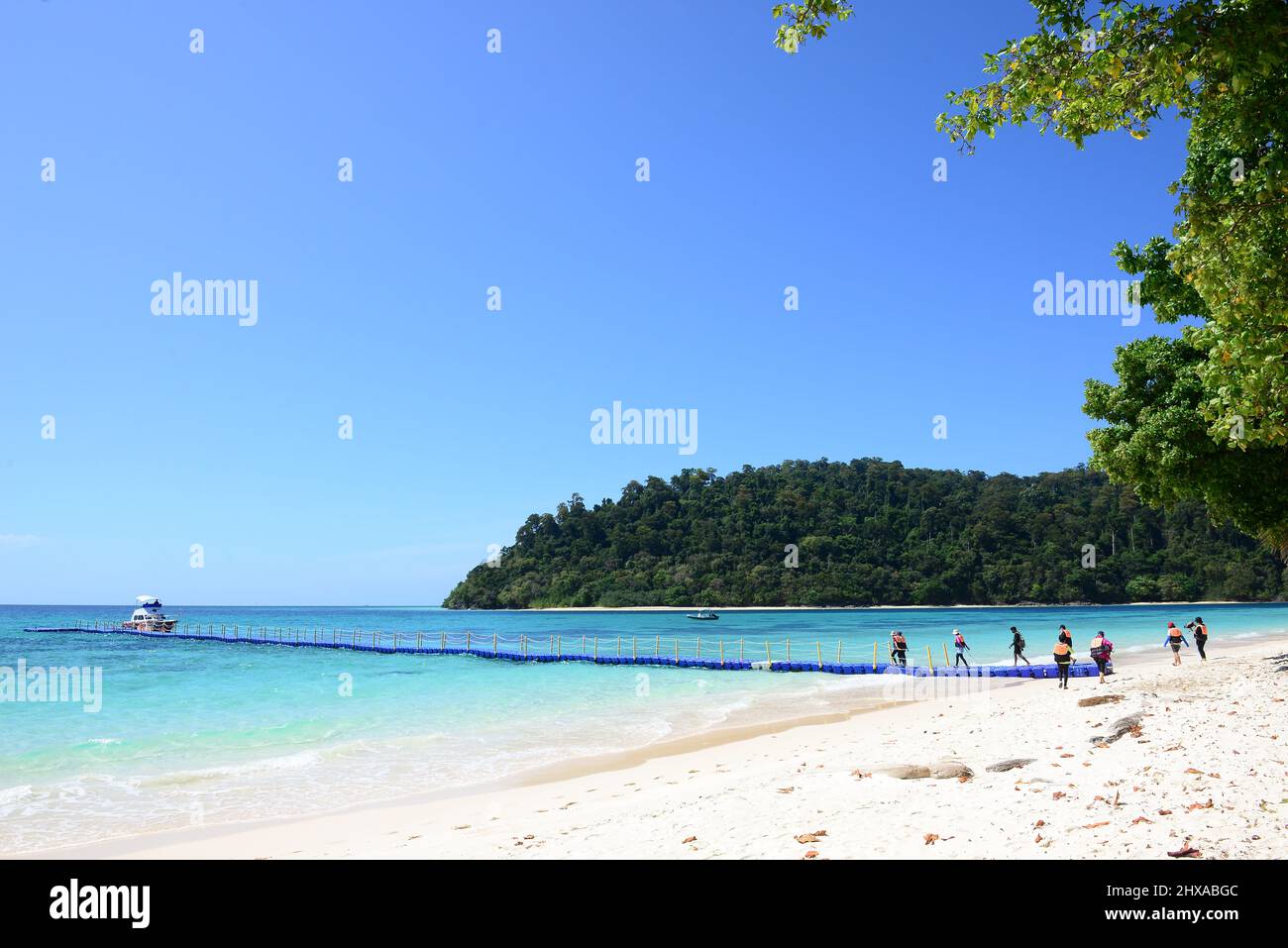 Koh Rok (Rok Island) is a small archipelago in southern Thailand in the ...