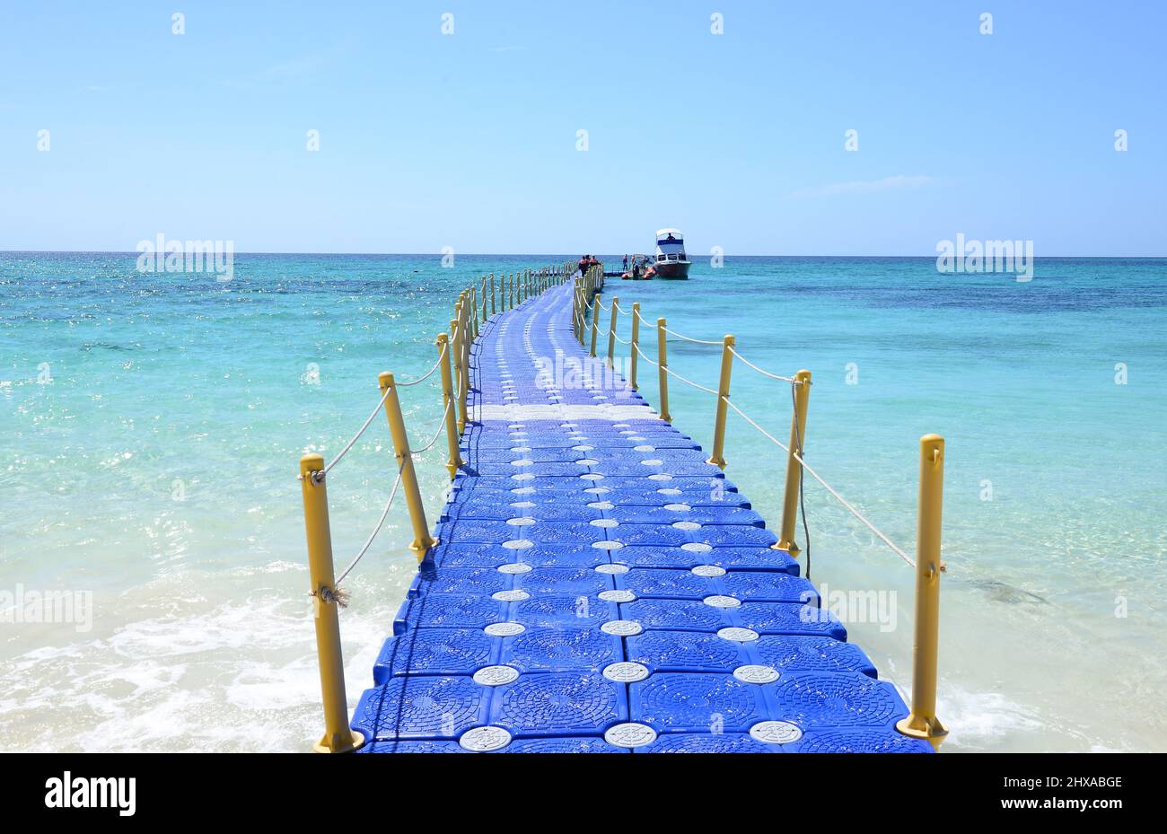 Koh Rok (Rok Island) is a small archipelago in southern Thailand in the ...