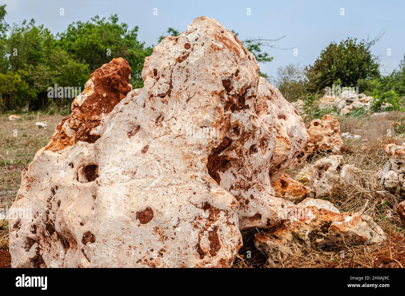 Heap of rocks hi-res stock photography and images - Alamy