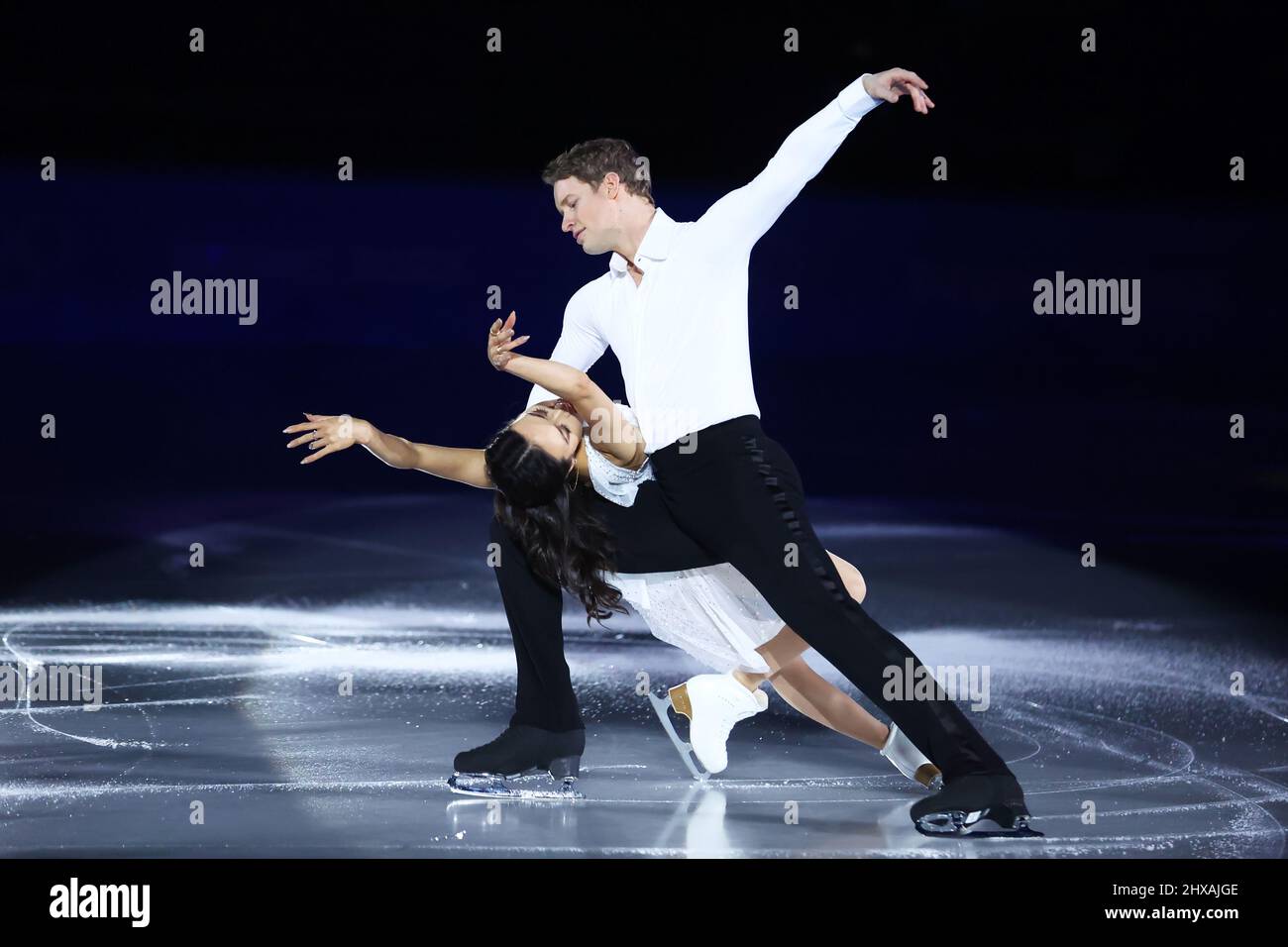 Beijing, China. 20th Feb, 2022. Madison Chock & Evan Bates (USA) Figure ...