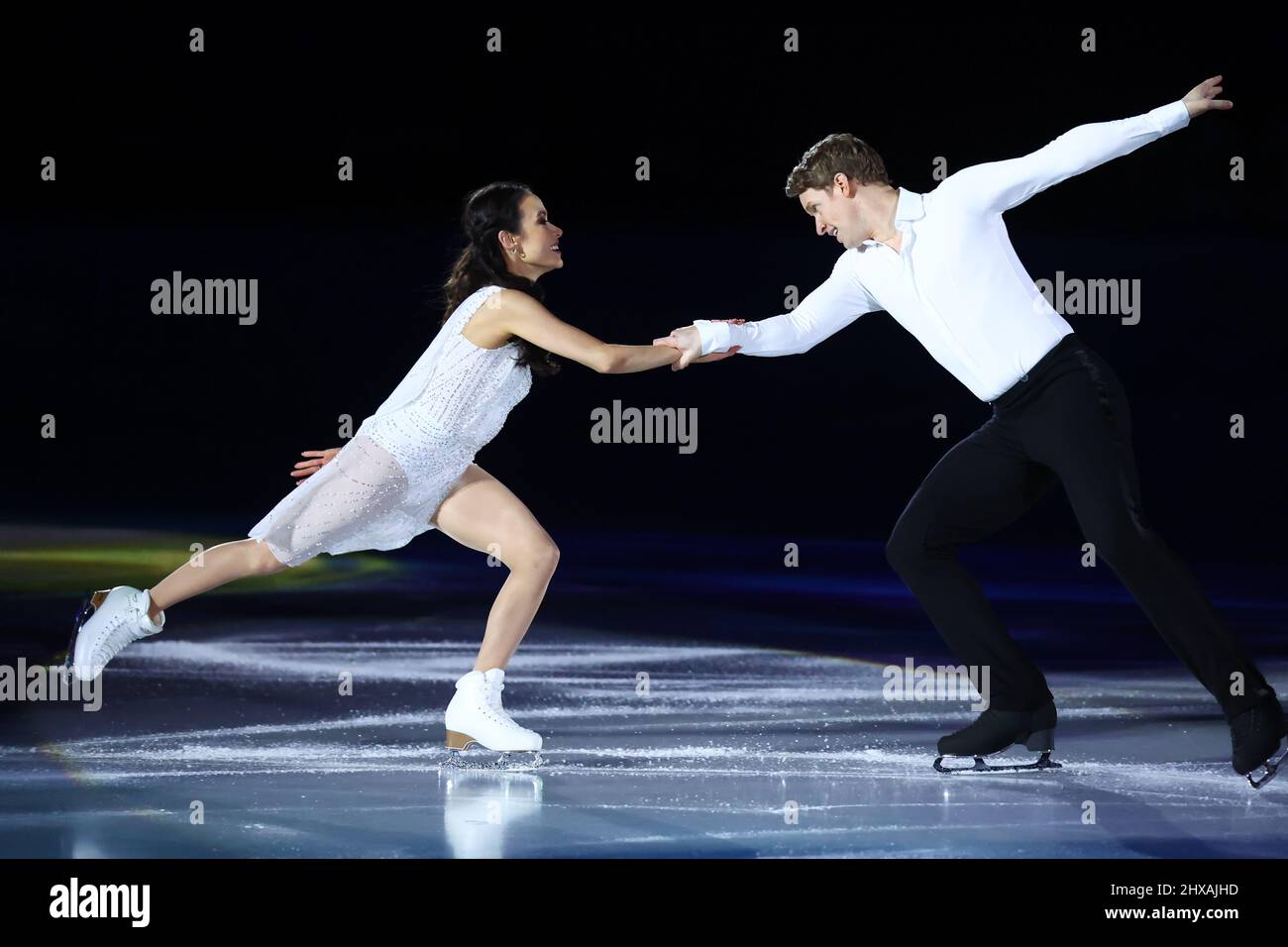 Beijing, China. 20th Feb, 2022. Madison Chock & Evan Bates (USA) Figure ...