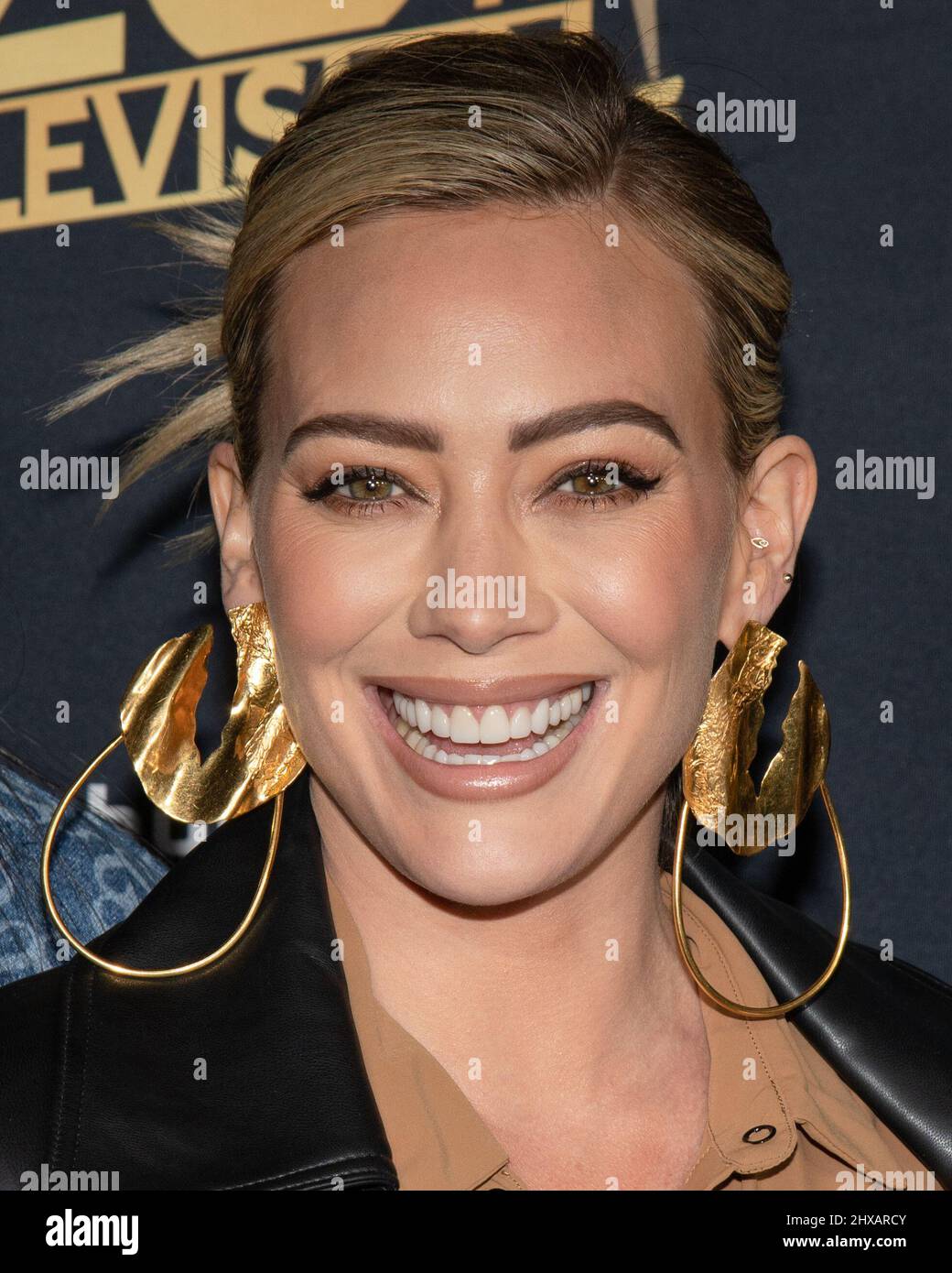 Hilary Duff Teeth 2022