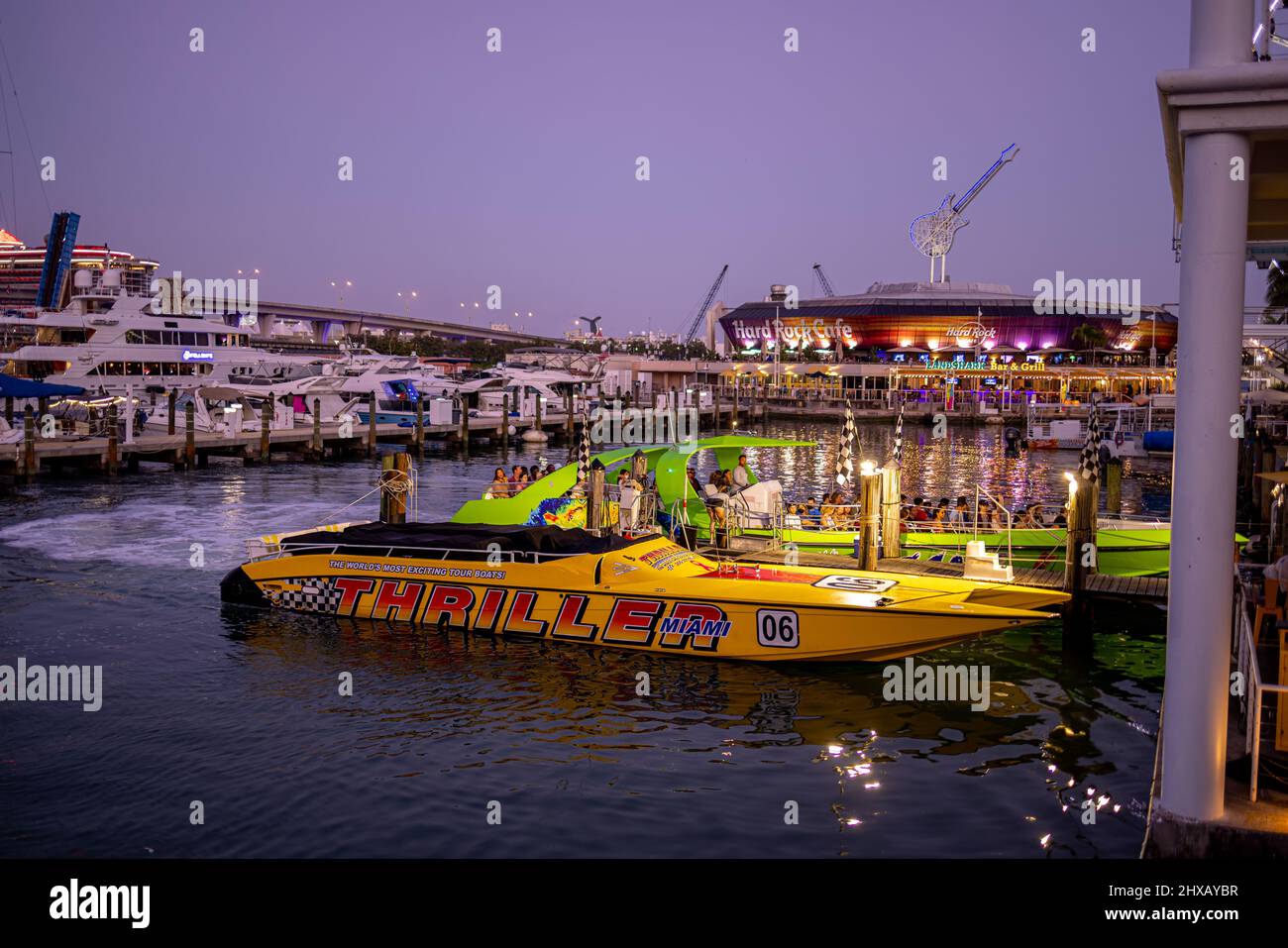 Bayside Miami with its speed boats in the evening - MIAMI, FLORIDA ...