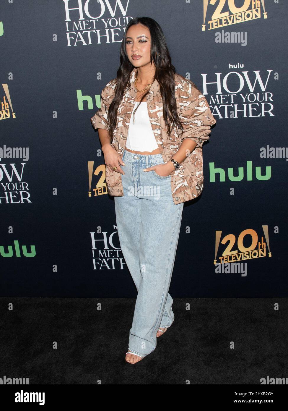 Lucy Punch Feet On Boyfriend