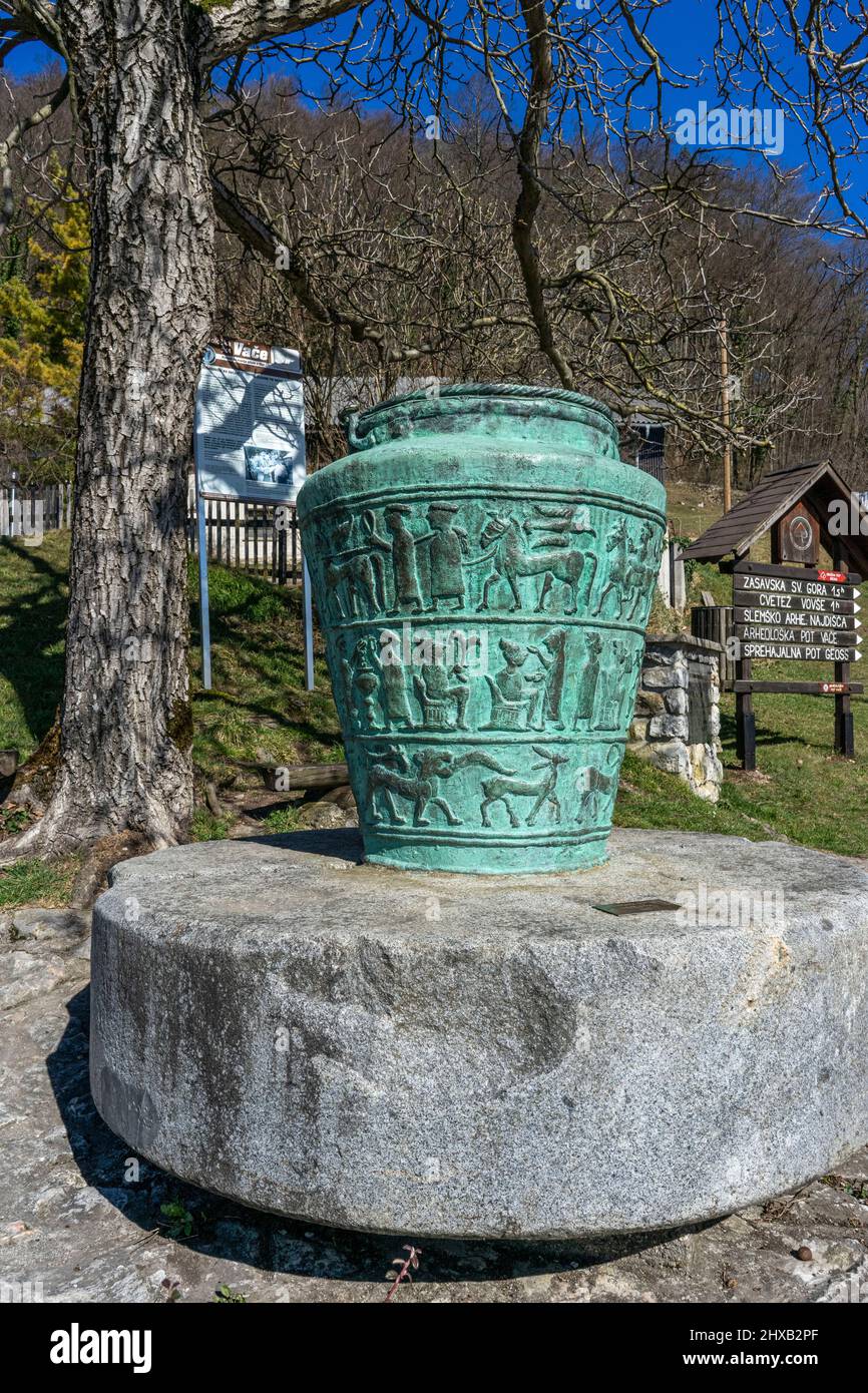 Vace situla hi-res stock photography and images - Alamy