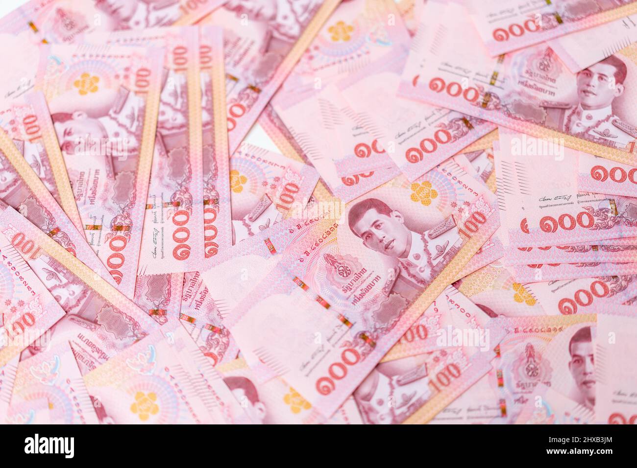 Banknotes of the Thailand 100 Baht (new design issued in 2018 Stock ...