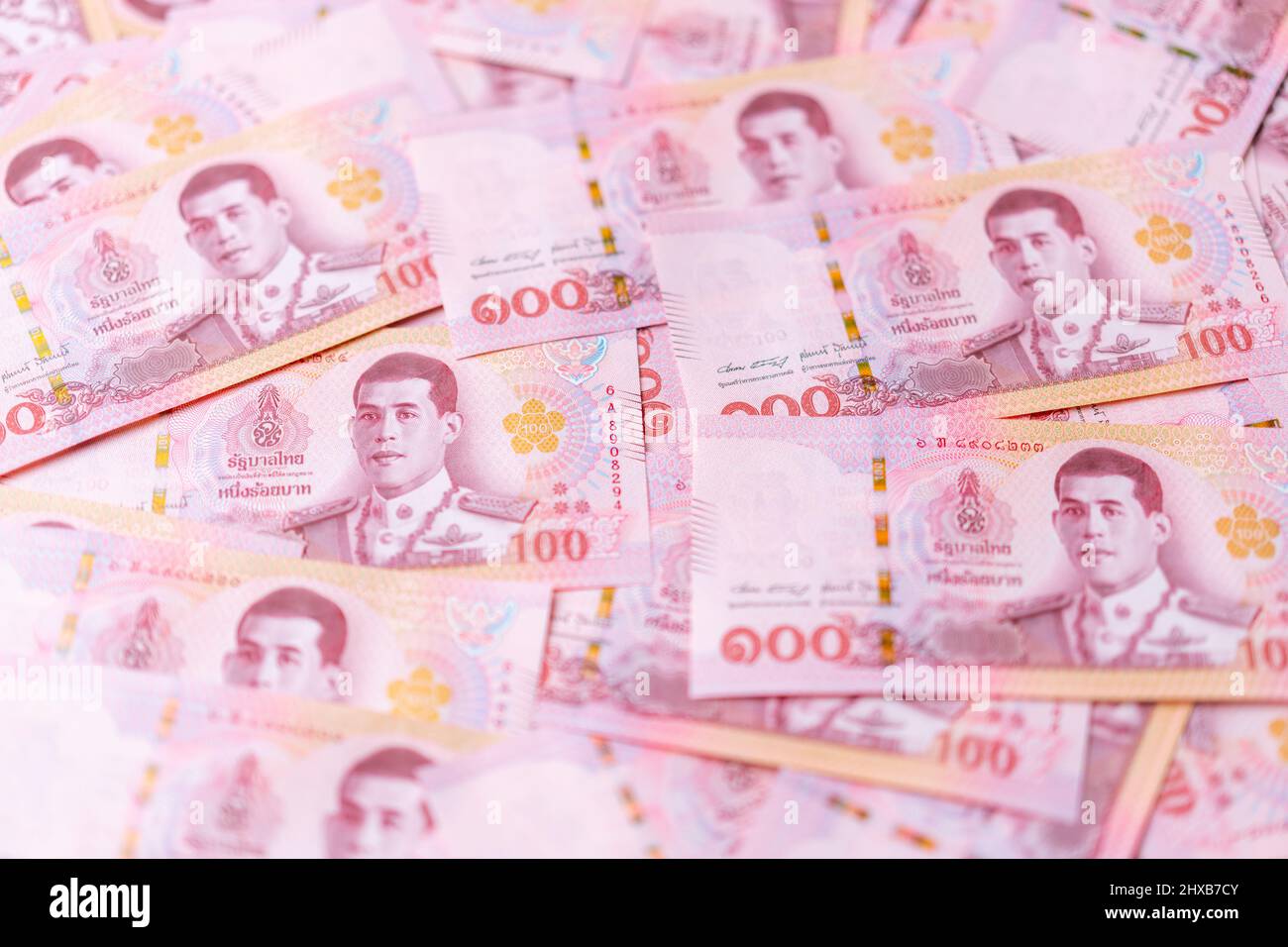 Banknotes of the Thailand 100 Baht (new design issued in 2018 Stock ...