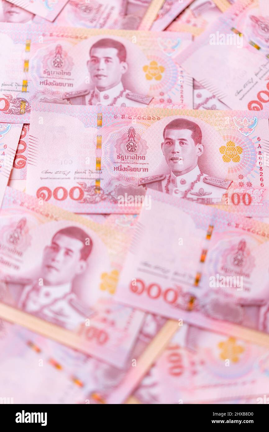 Banknotes of the Thailand 100 Baht (new design issued in 2018 Stock ...