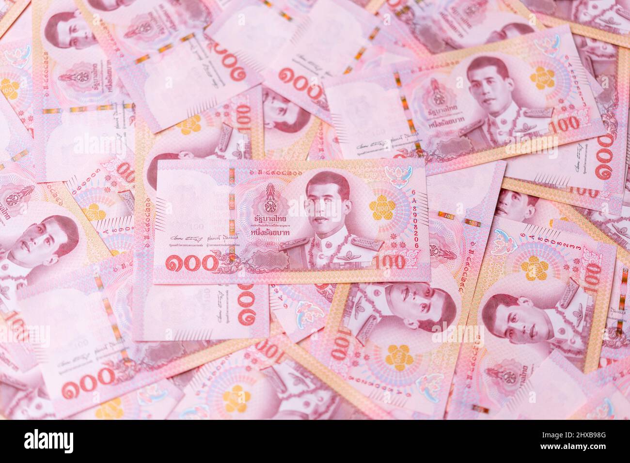 Banknotes of the Thailand 100 Baht (new design issued in 2018 Stock ...