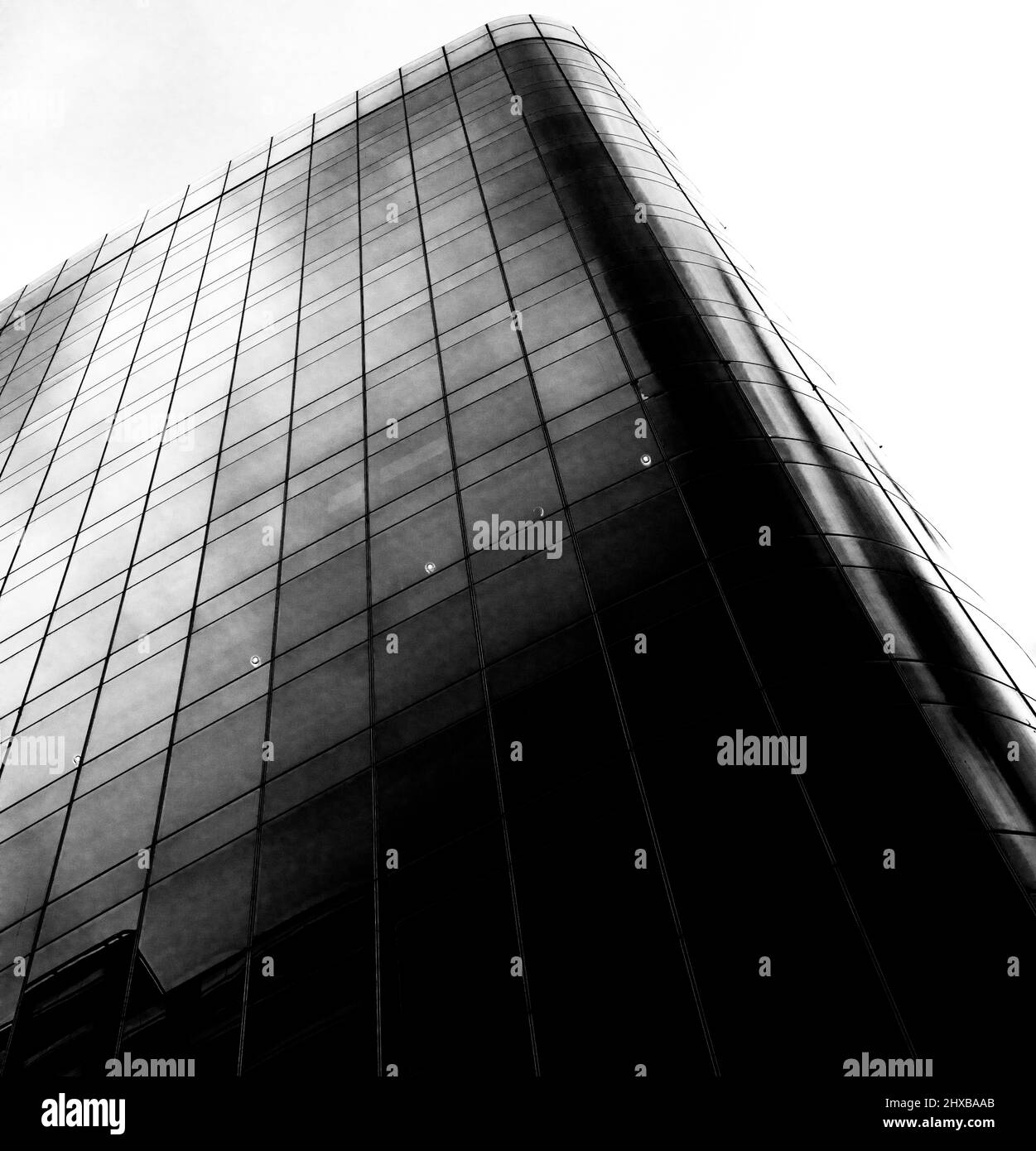 Large corner building in Black and White Stock Photos & Images - Alamy