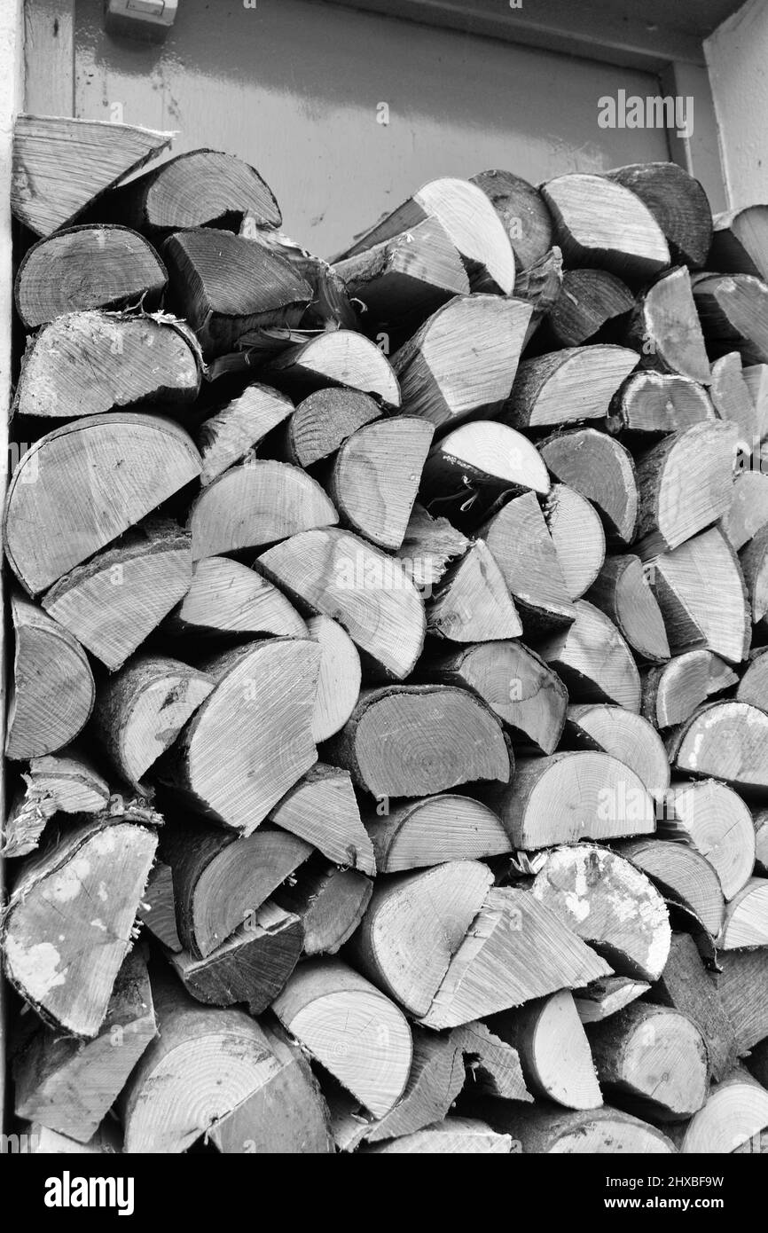 Winter log pile Black and White Stock Photos & Images - Alamy