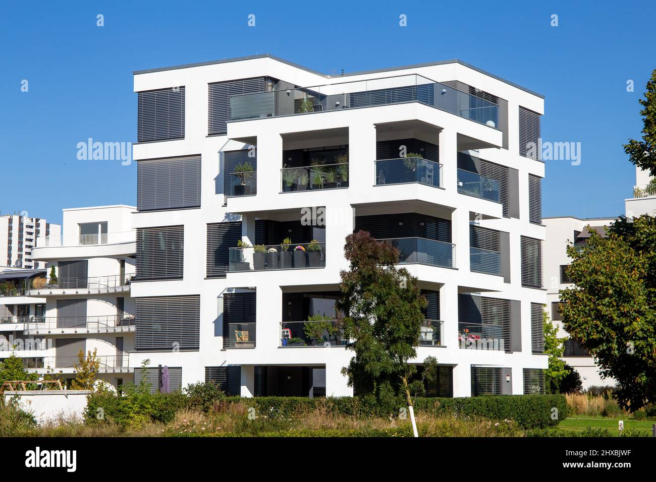 Modern residential complex in urban style Stock Photo - Alamy