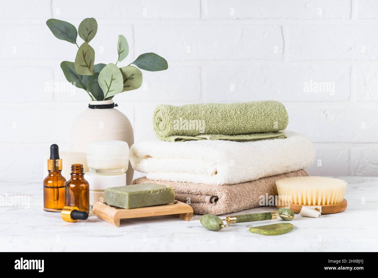 Spa background in white spa salon or bathroom Stock Photo - Alamy