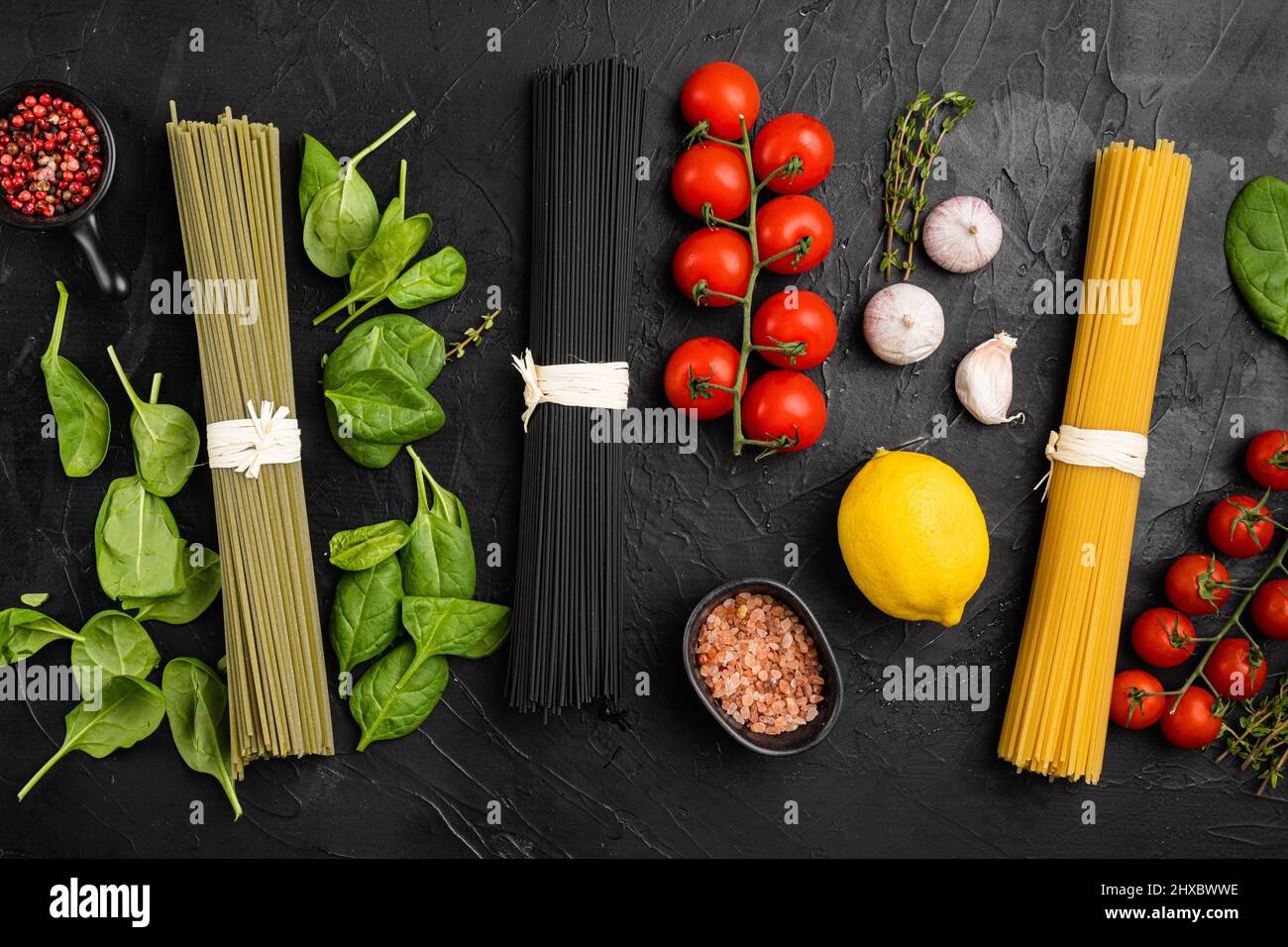 Black dry organic spaghetti cuttlefish hi-res stock photography and ...