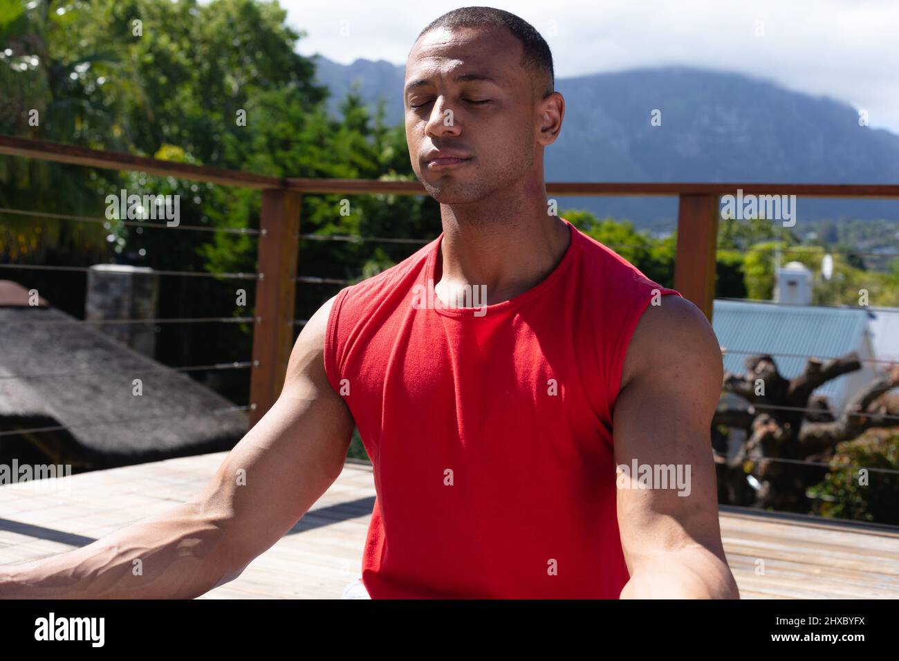 African american fit hi-res stock photography and images - Alamy