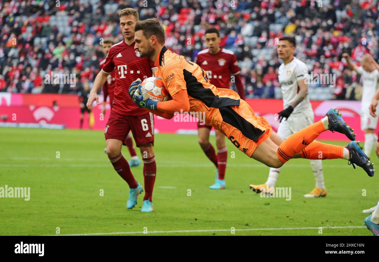 Sven Ulreich of FC Bayern Muenchen FC Bayern MŸnchen Bayer Leverkusen 1 ...