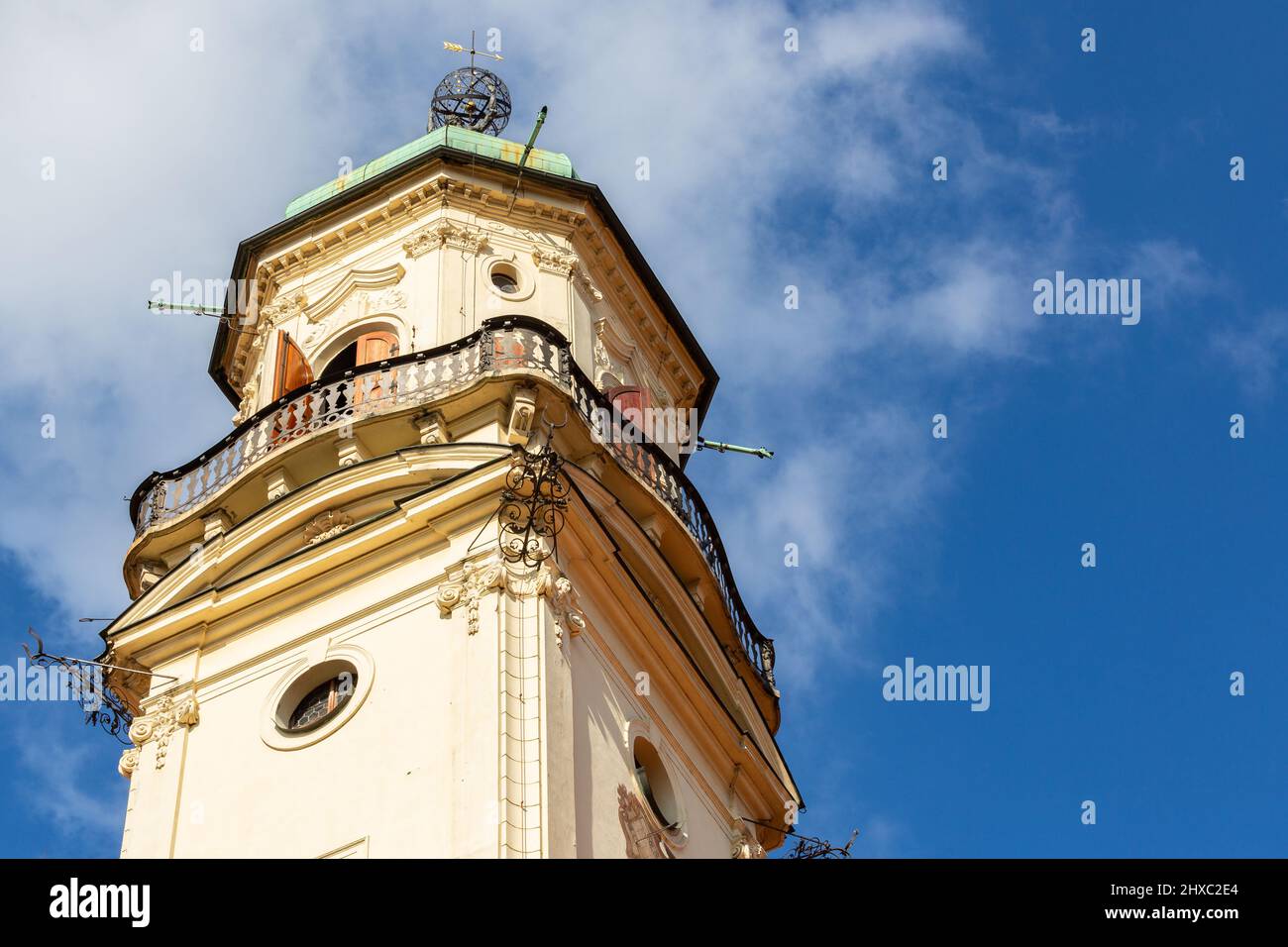 The Astronomical Tower is part of the Baroque Klementinum complex in ...