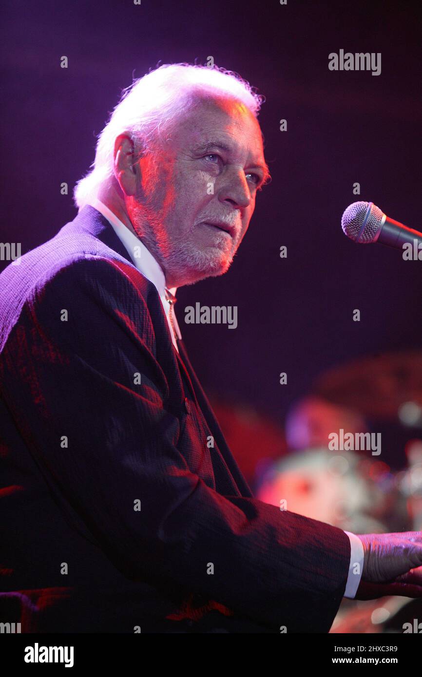 Procol Harum singer and song-writer Gary Brooker performing at ...