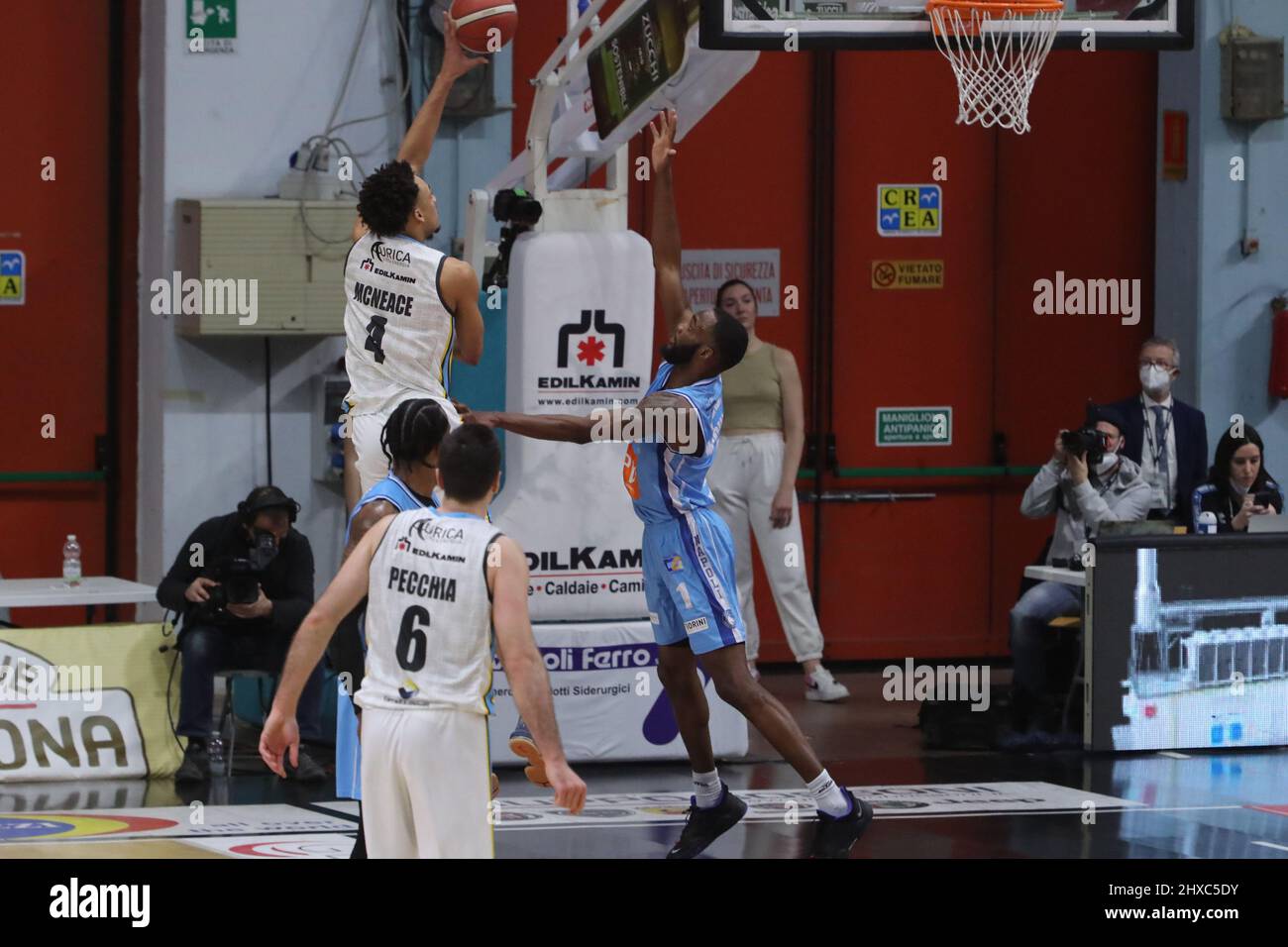 Palazzetto dello Sport Mario Radi, Cremona, Italy, March 09, 2022 ...