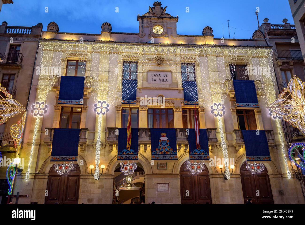 Blat Square illuminated during the 2022 (2021+1) Valls Decennial ...