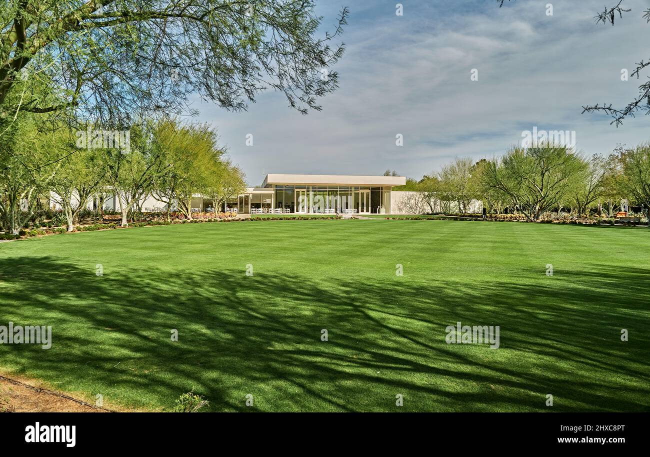 Sunnylands estate. Sunnylands emerged onto the world stage when the ...