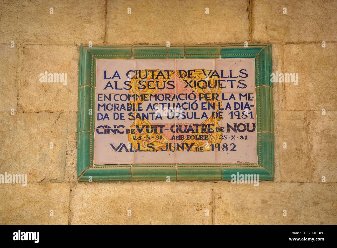 Camino in muratura hi-res stock photography and images - Alamy