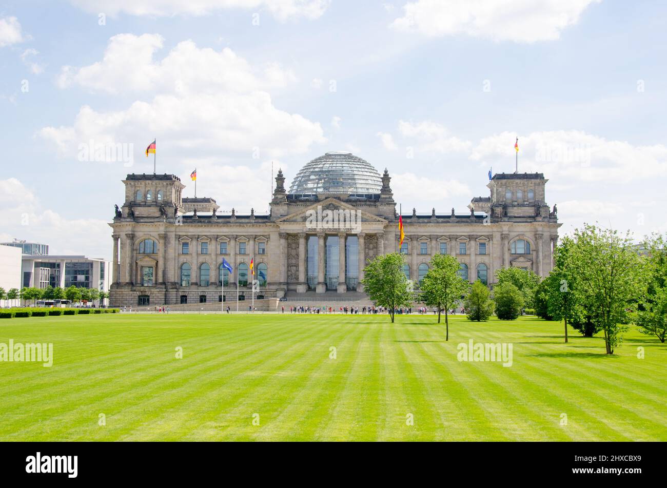 Summer berlin hi-res stock photography and images - Alamy