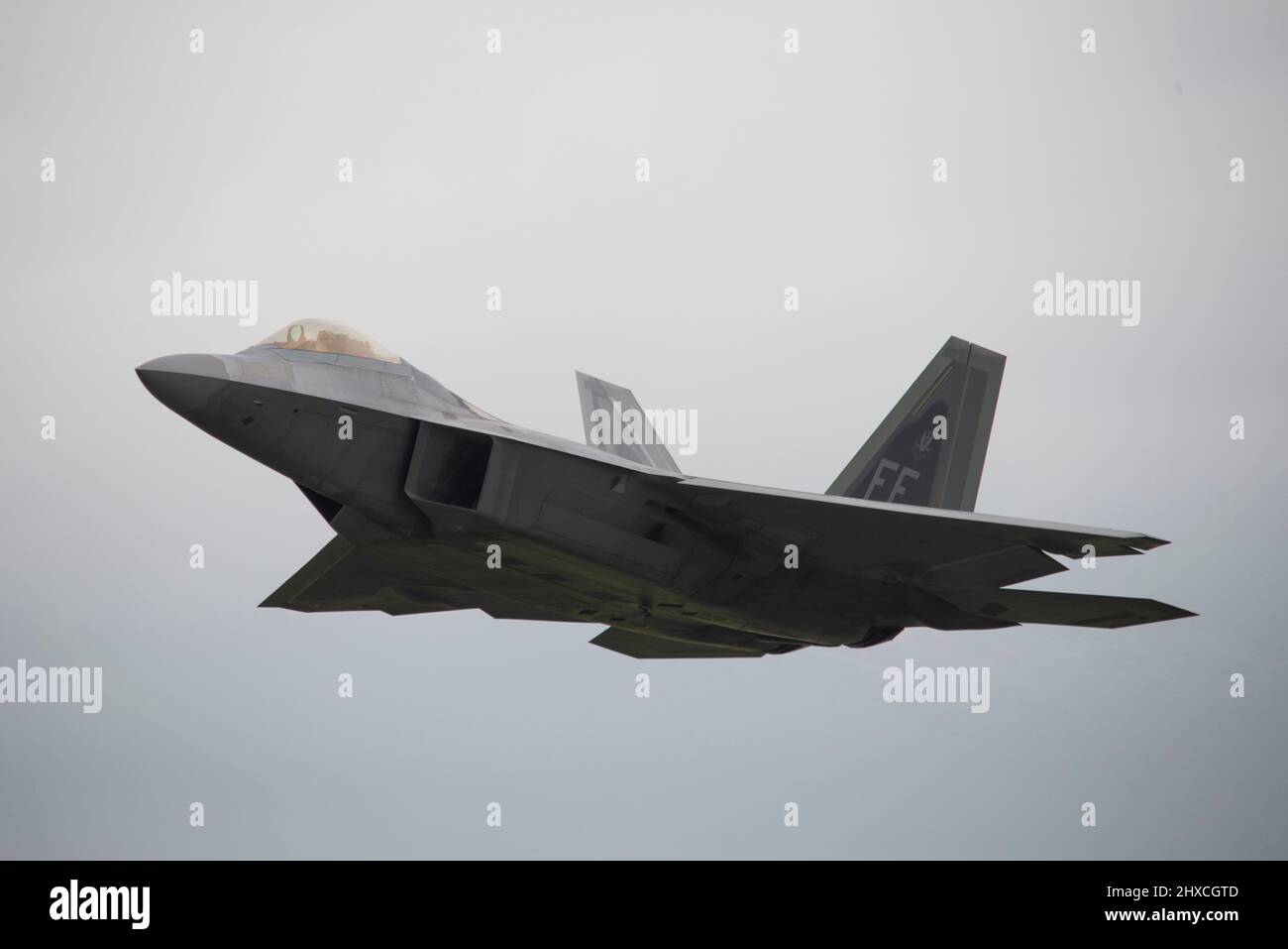 Lockheed Martin F-22 Raptor Stock Photo - Alamy