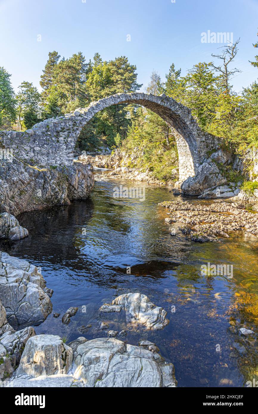 Carrbridge packhorse bridge hi-res stock photography and images - Alamy