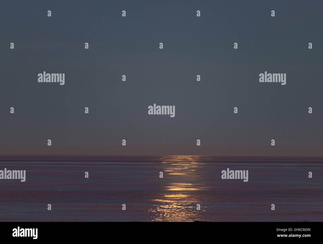 Moonlight sea waves in night hi-res stock photography and images - Alamy