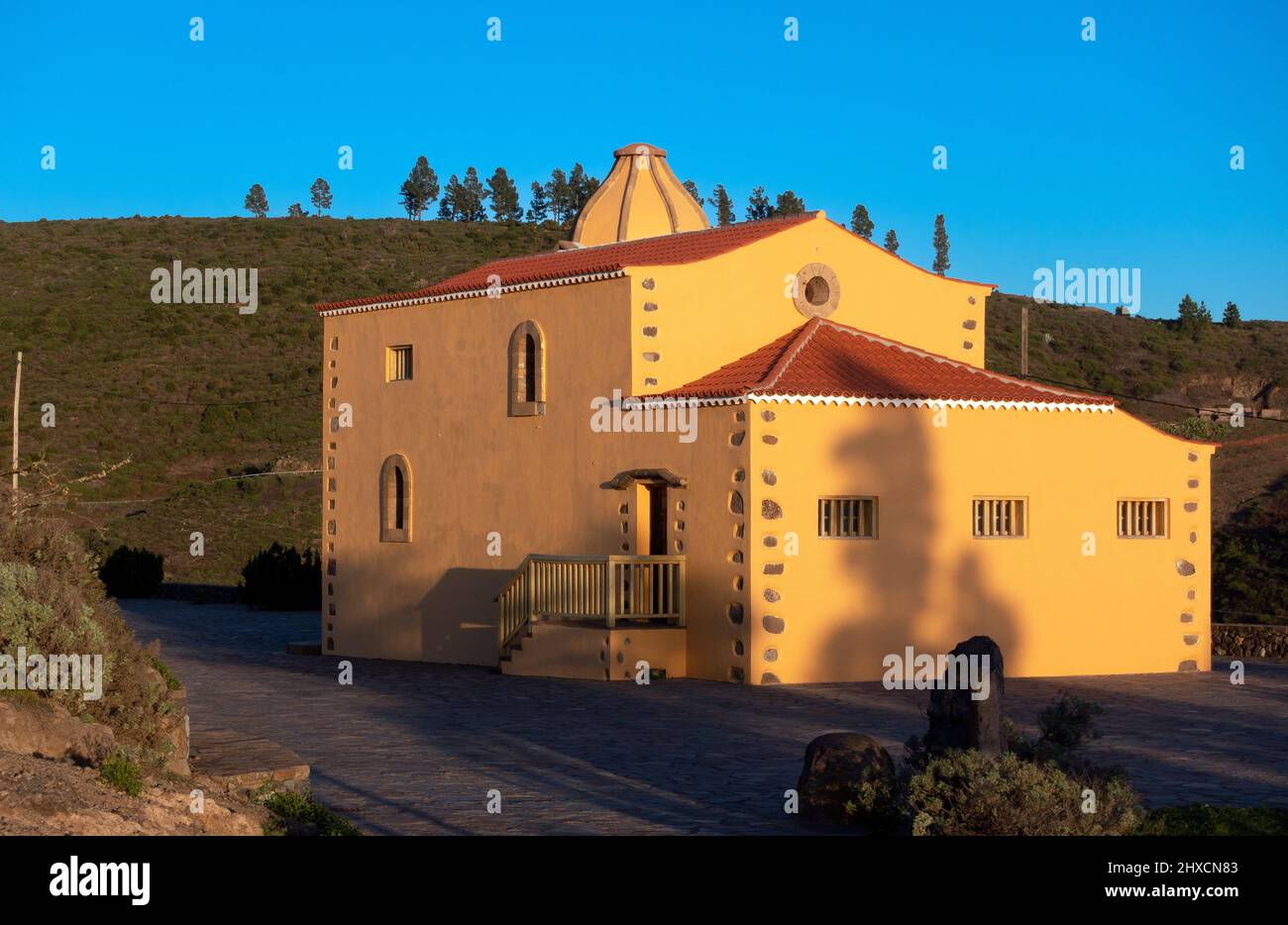 Gomero sculpture hi-res stock photography and images - Alamy