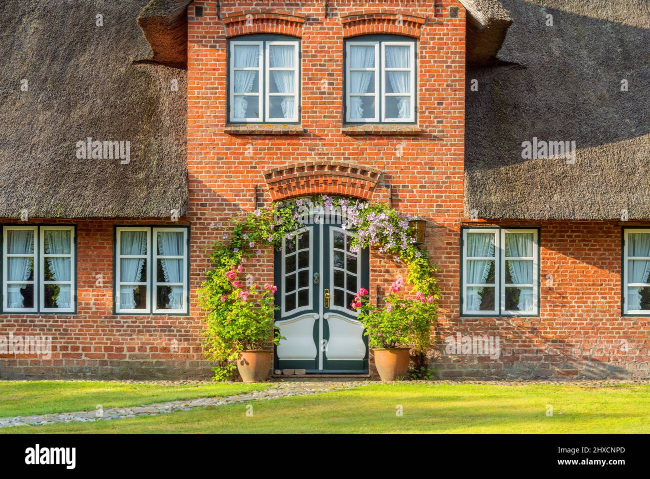 Frisian house in Keitum, Sylt Island, Schleswig-Holstein, Germany Stock ...