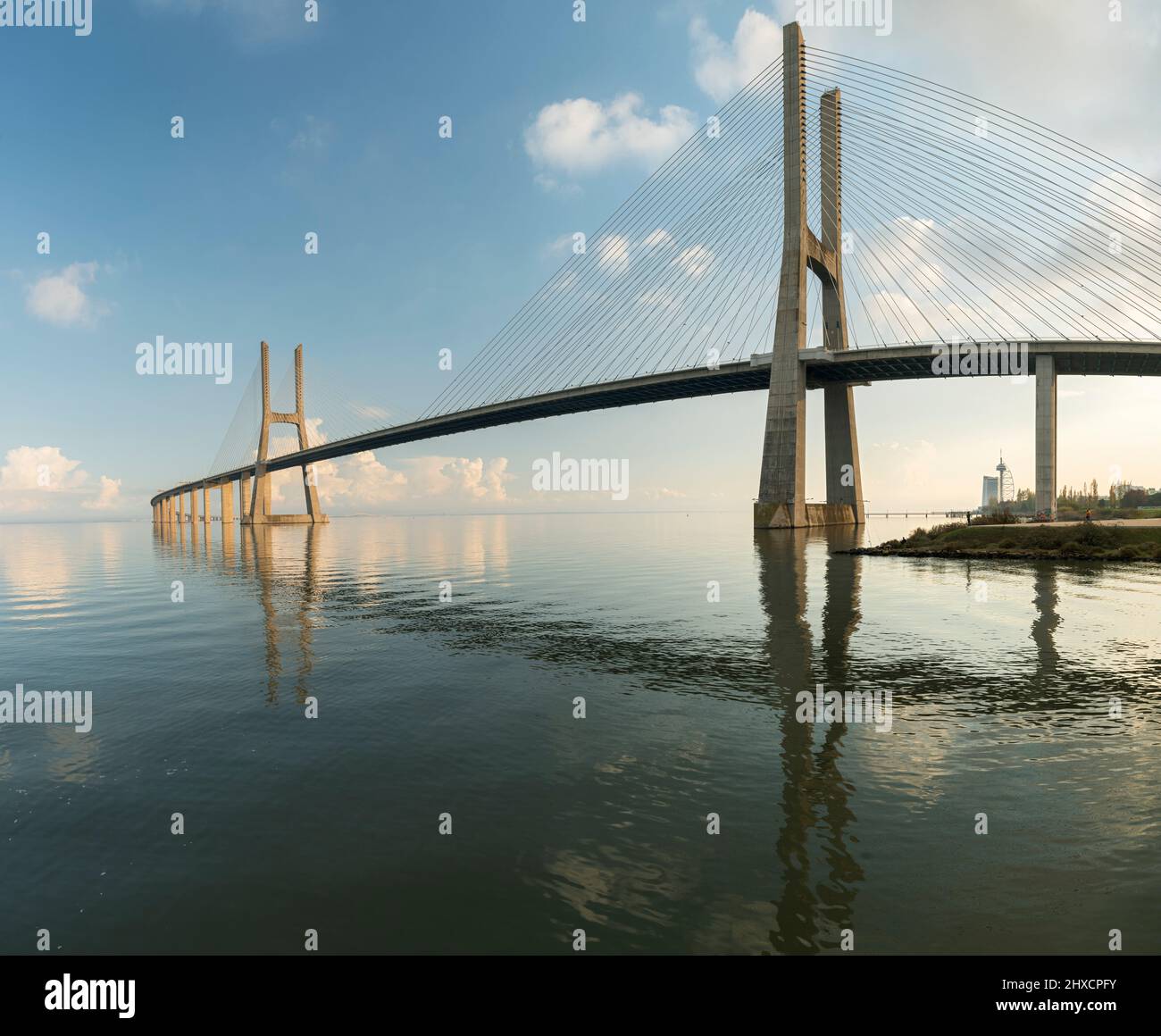 Vasco da Gama Bridge, Lisbon, Portugal Stock Photo - Alamy