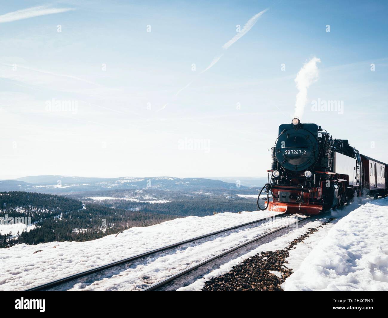 Steam locomotive mountains hi-res stock photography and images - Alamy