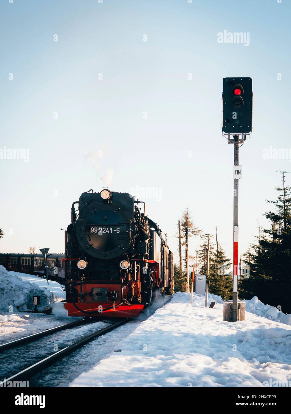 Steam locomotive mountains hi-res stock photography and images - Alamy