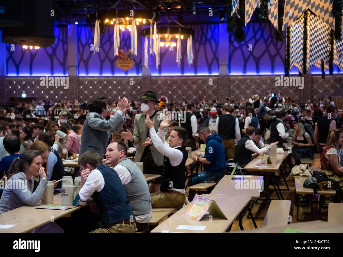 Starkbierfest on the nockherberg hi-res stock photography and images ...